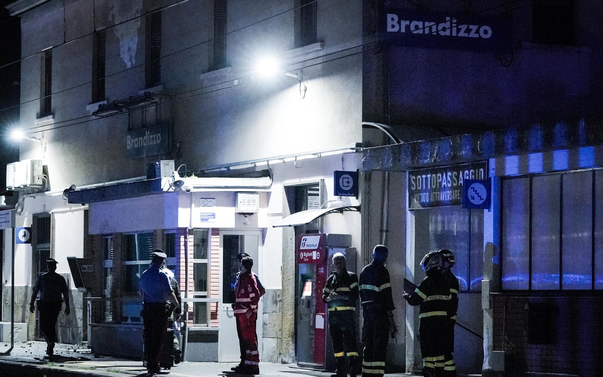 Incidente Brandizzo, chi erano gli operai travolti dal treno: Kevin, 22 ...