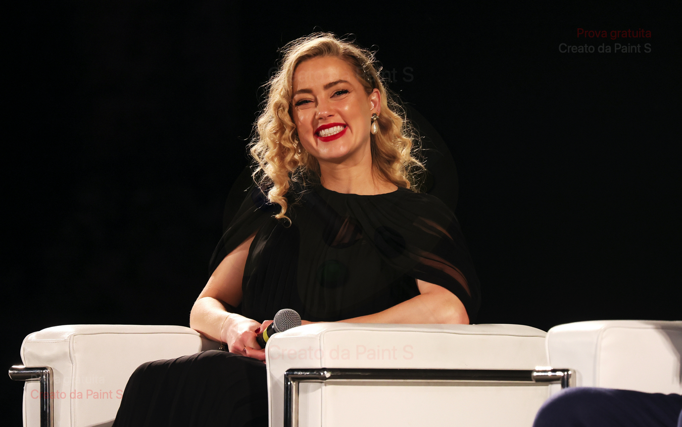 Amber Heard, il ritorno da star al Taormina Film Festival. FOTO I Sky TG24