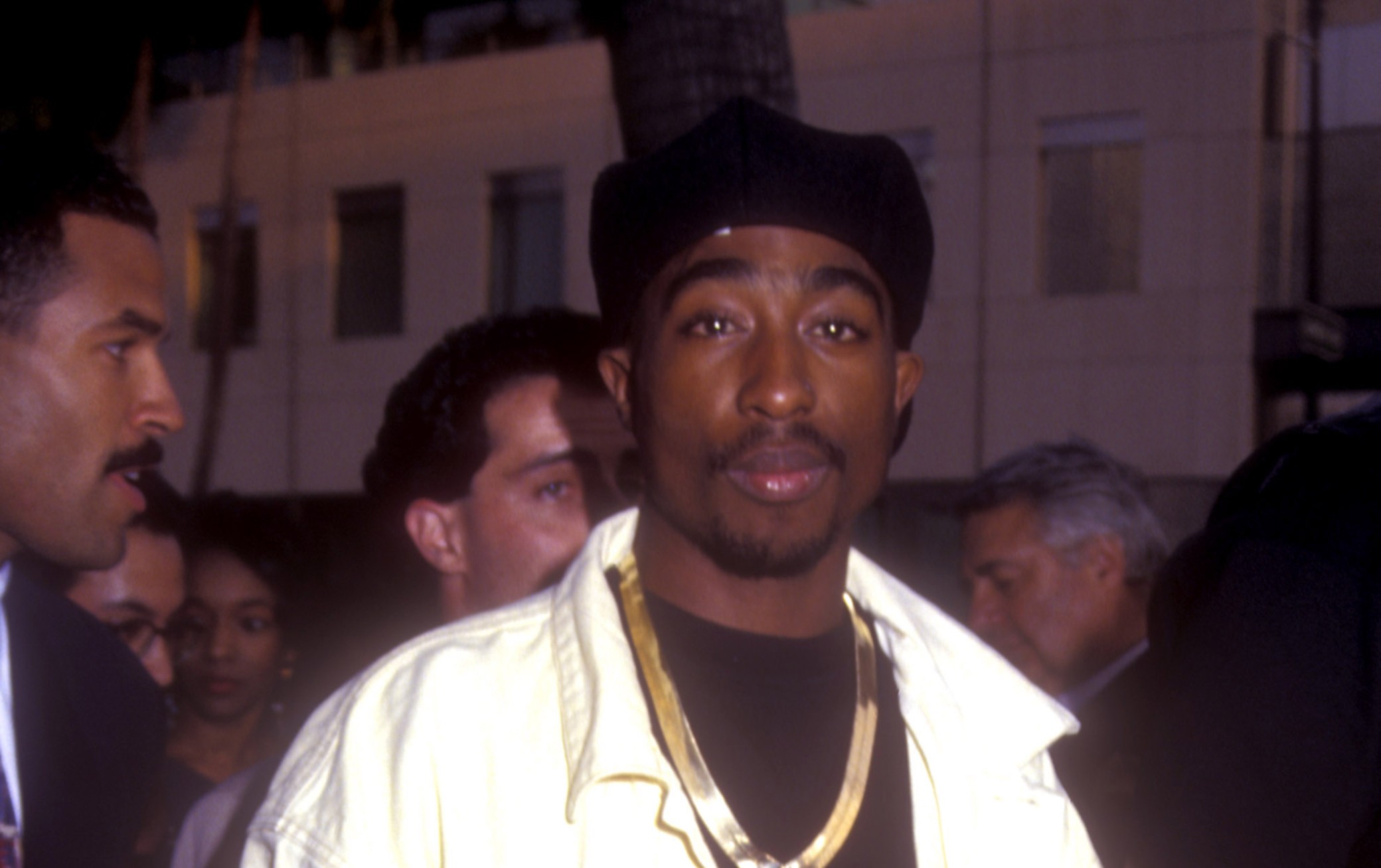 Tupac Shakur, dal successo all'omicidio: storia del rapper di All Eyez ...