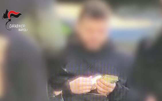 Napoli, truffa del finto nipote: cinque arresti, sequestrati oltre ...