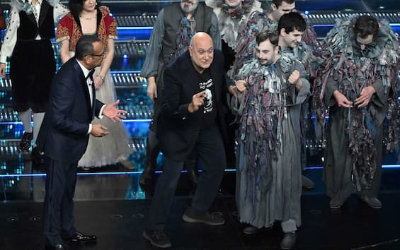 A Sanremo la Compagnia del Teatro Patologico, cos'è e chi è il fondatore Dario D'Ambrosi | Sky TG24