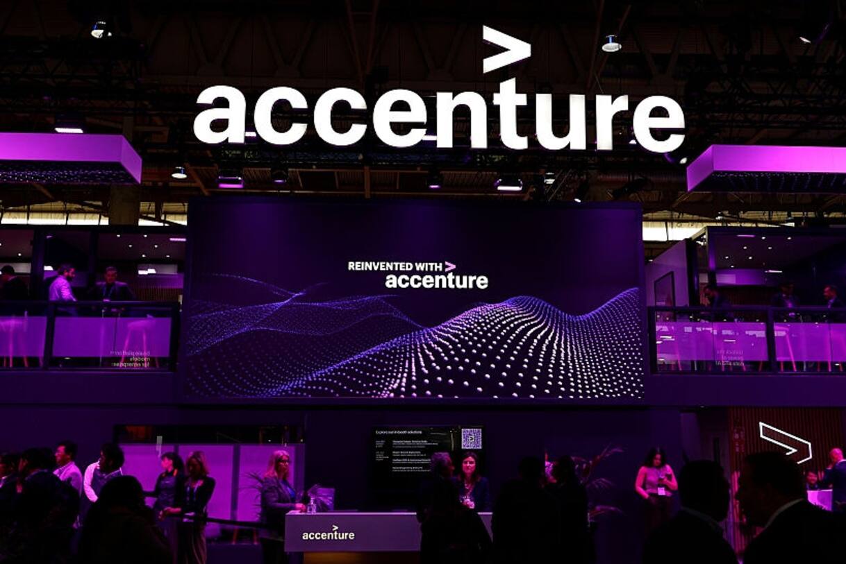 L'Europa accelera sulla sovranità nell'IA: lo studio di Accenture | Sky ...