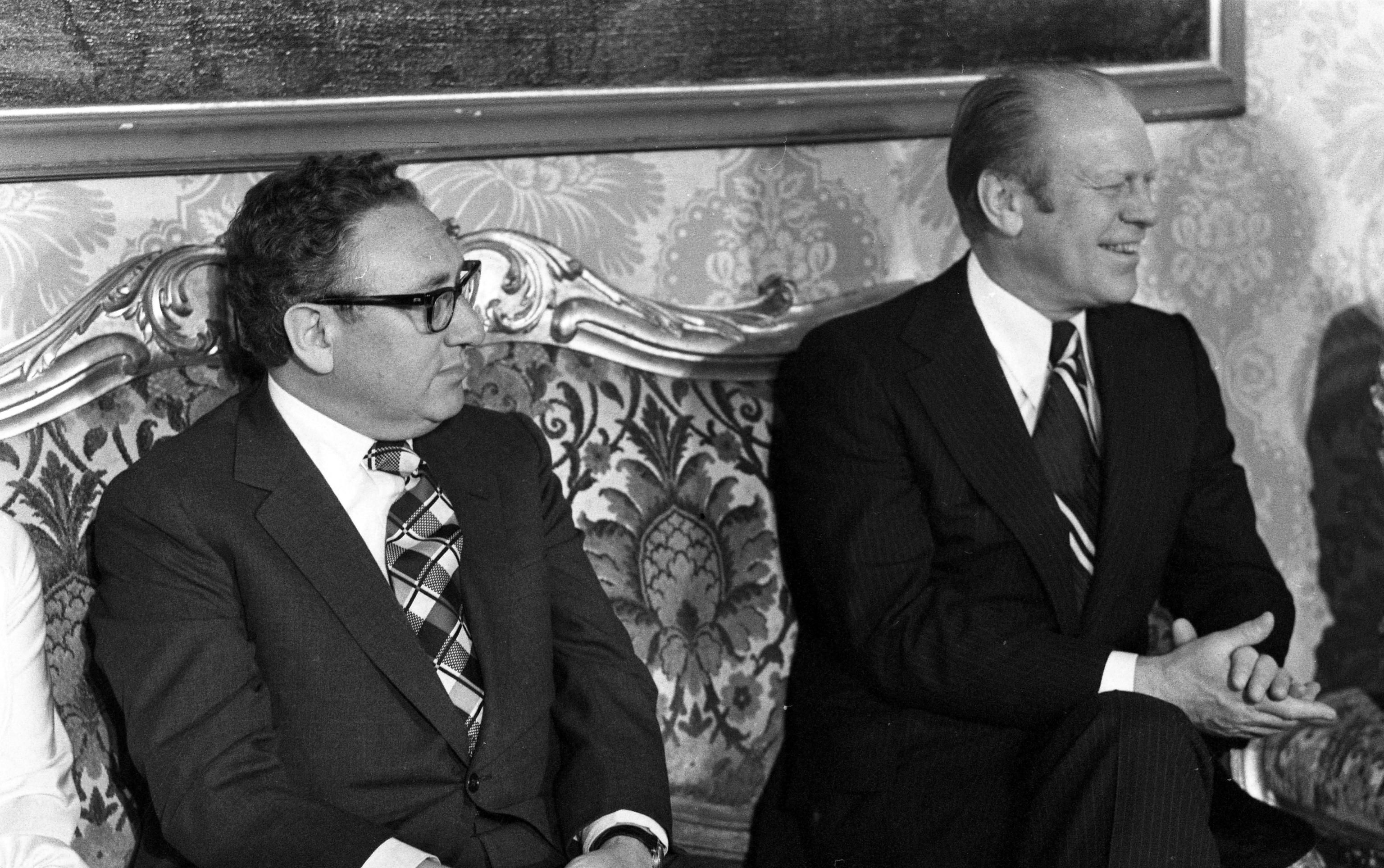 È morto Henry Kissinger, da Segretario di Stato a Nobel per la pace: la ...