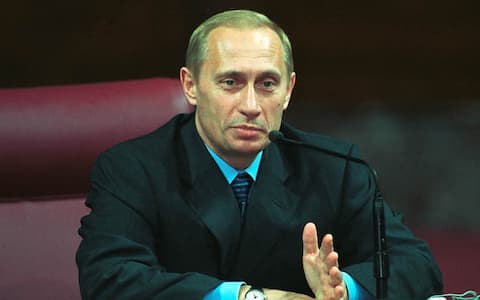 Compleanno Putin, il presidente russo compie 73 anni. FOTO e STORIA ...