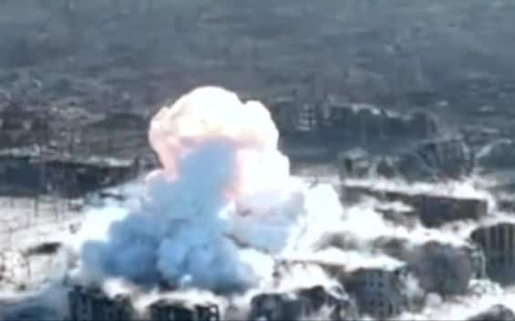 Guerra Ucraina, bomba termobarica lanciata dalla Russia su Kharkiv, la ...