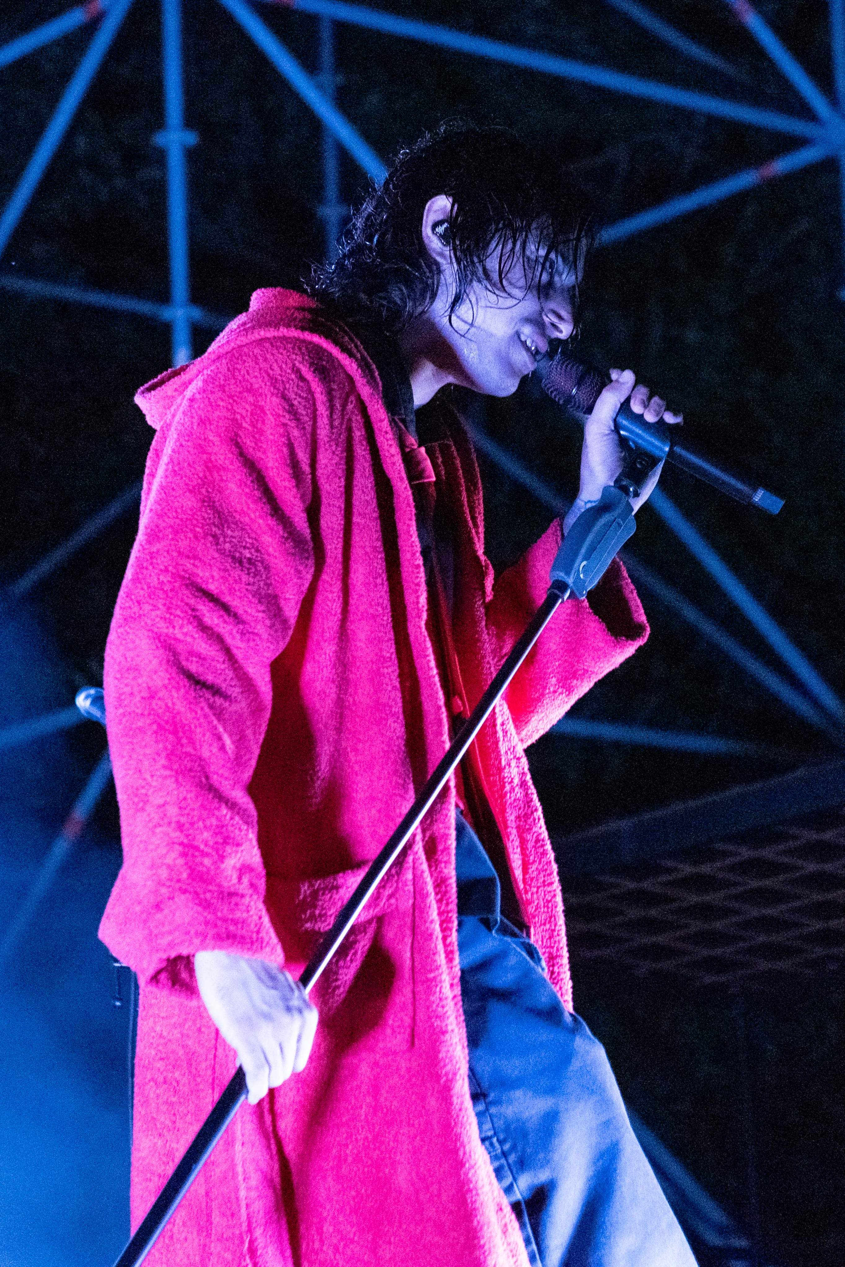 Chi è Diego Naska, il cantante della sigla di Fantasanremo 2024 | Sky TG24