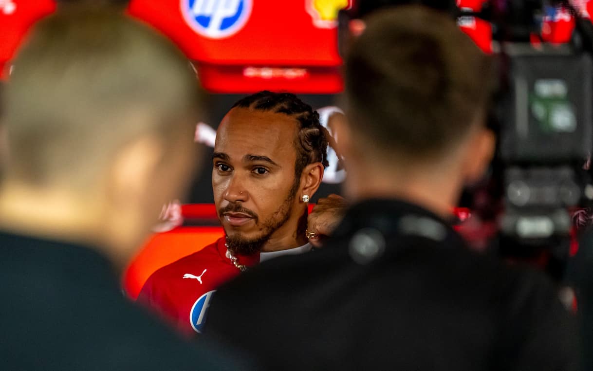 F1, GP Baku 2025: ora Hamilton è un tutt'uno con la Ferrari. VIDEO | Sky Sport