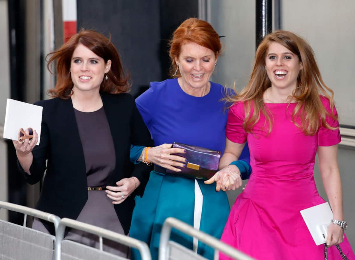 Cosa succede a Sarah Ferguson e alle principesse Beatrice ed Eugenia ...