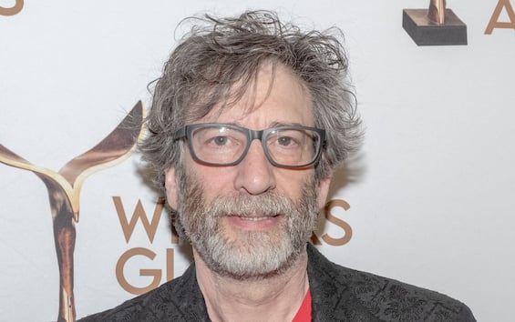 Good Omens, Neil Gaiman lascia la serie, che finirà con un episodio da ...