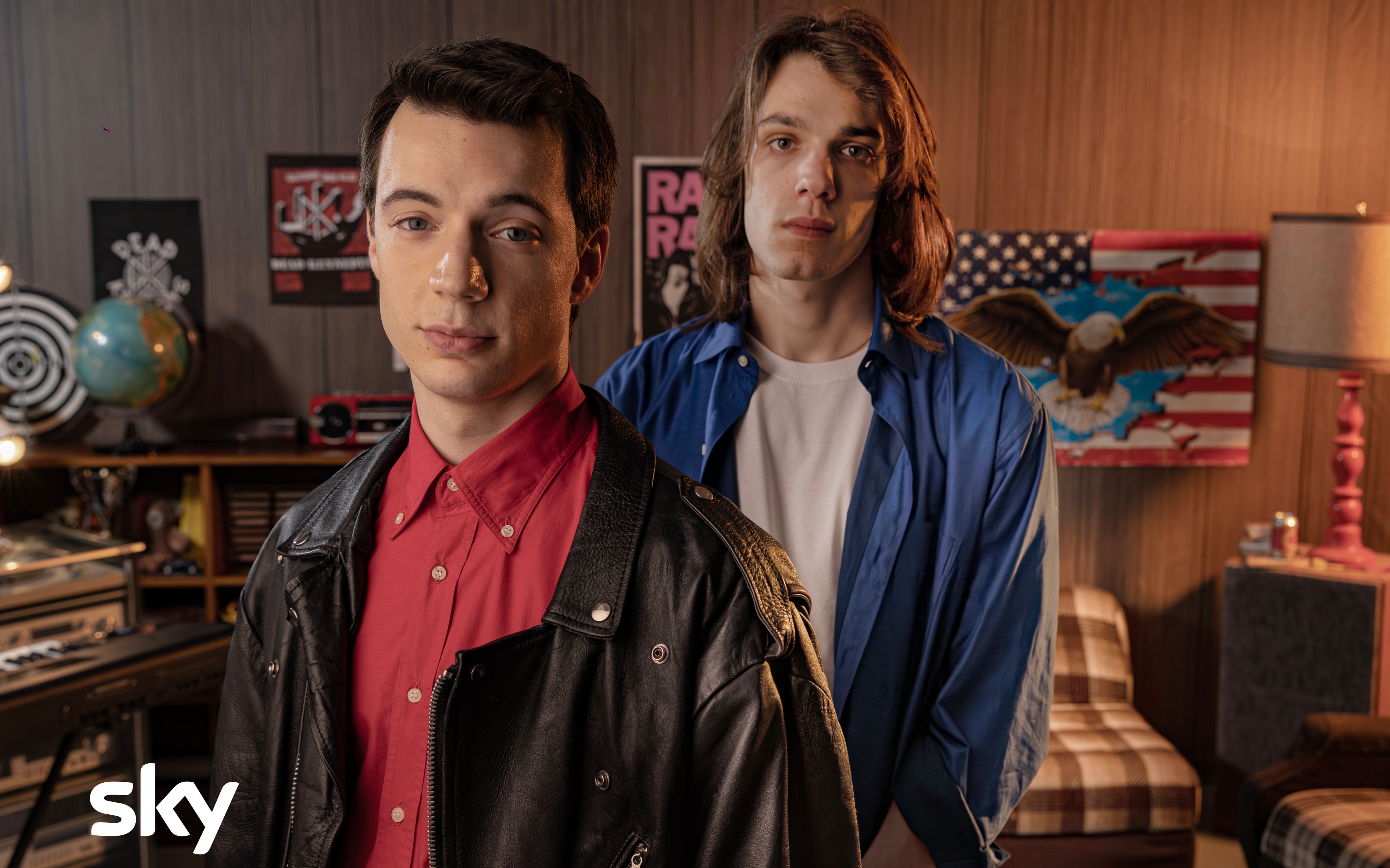 Hanno ucciso l'uomo ragno, il teaser della serie Sky sugli 883 | Sky TG24