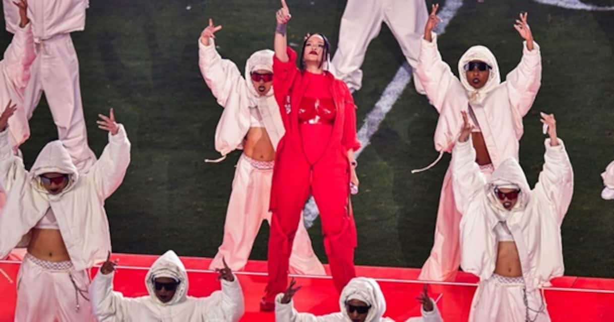 Super Bowl 2023, halftime show con Rihanna di nuovo incinta | Sky Sport
