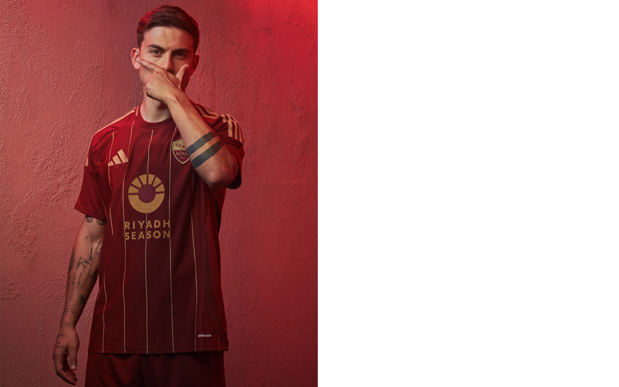 Roma, nuova maglia 2024 2025 presentata ufficialmente. Foto | Sky Sport