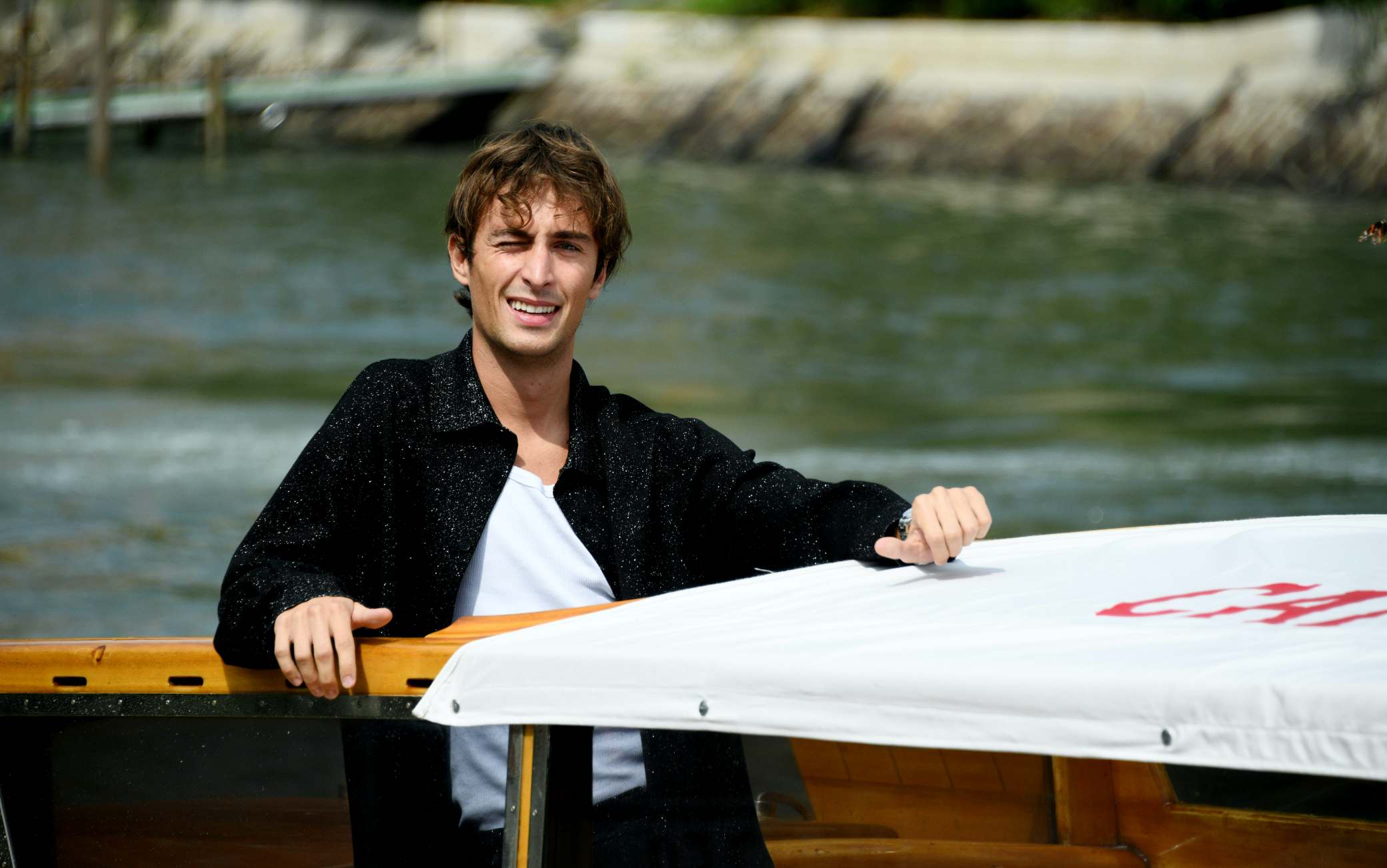 Sanremo 2024, chi è il tiktoker Mattia Stanga che conduce il ...