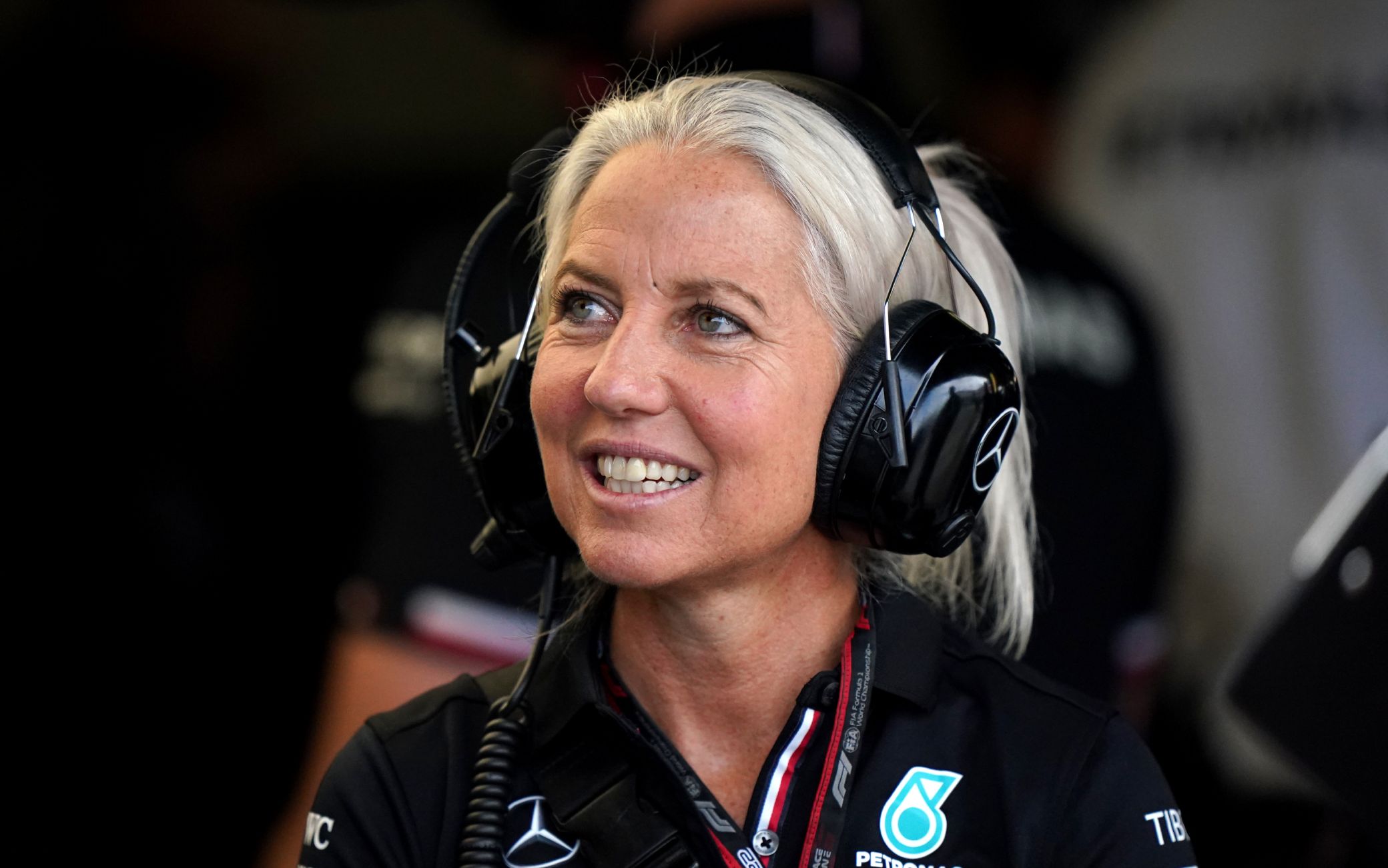 F1, sette anni con Hamilton: chi è Angela Cullen | Sky Sport