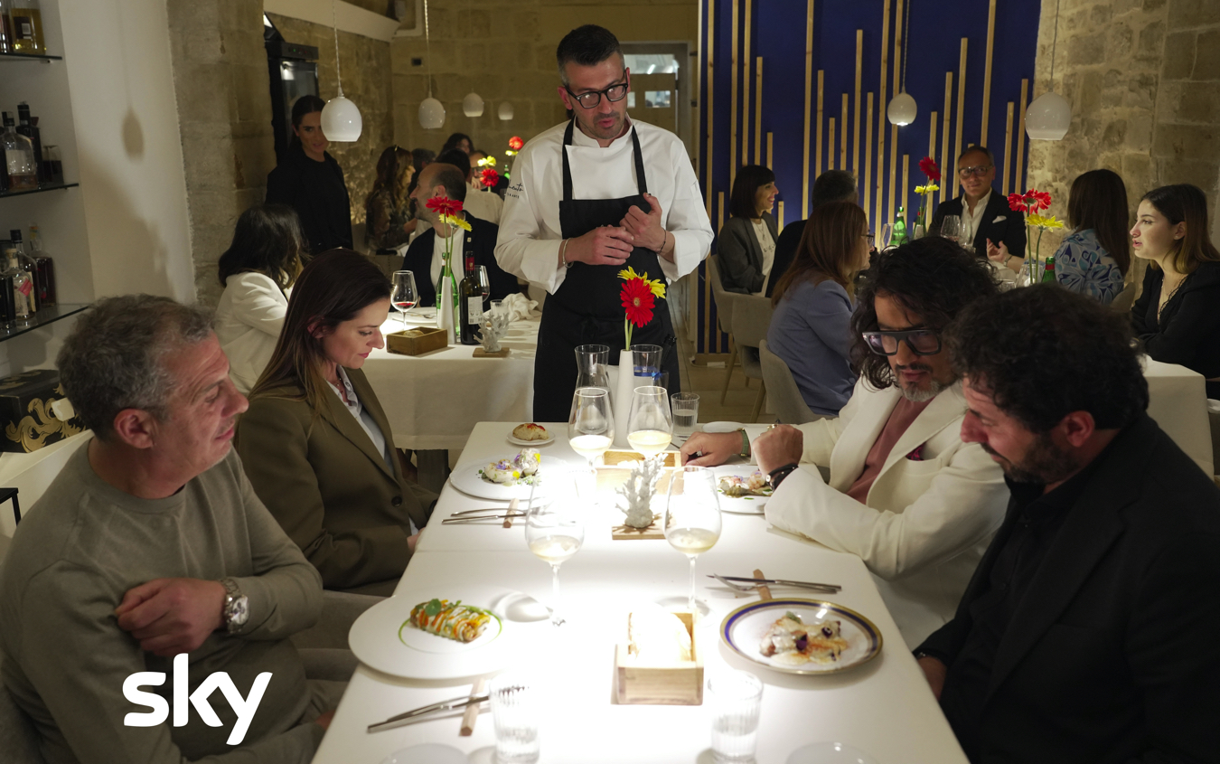 4 Ristoranti, il miglior ristorante del centro storico di Trani I Sky TG24