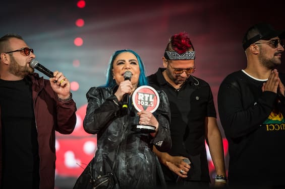 Power Hits Estate 2018, vincono Boomdabash e Loredana Berté | Sky TG24