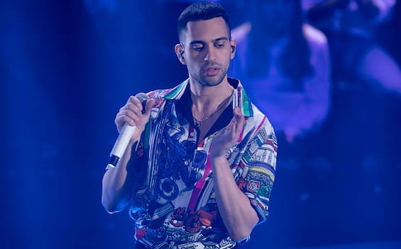 Mahmood all'Eurovision: cosa cambia nella versione di 'Soldi'