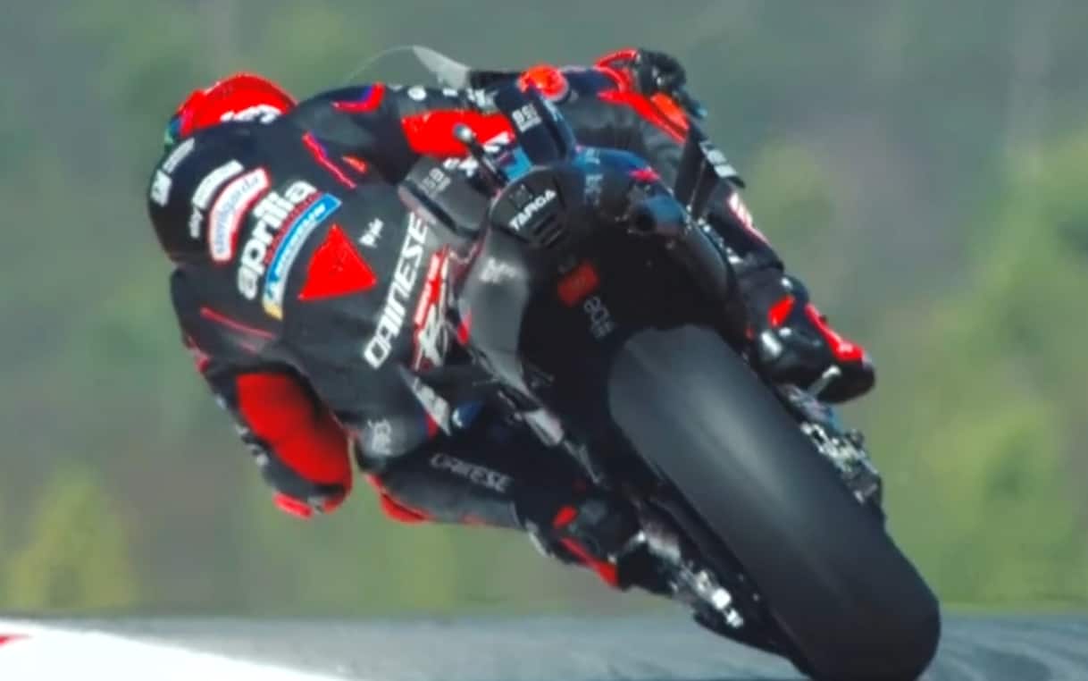 Bezzecchi, la pole in Portogallo con Guido Meda | Sky Sport