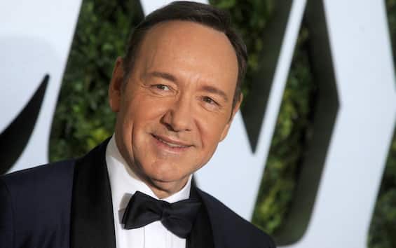 L'uomo che disegnò Dio, Kevin Spacey torna al cinema nel film italiano di Franco Nero