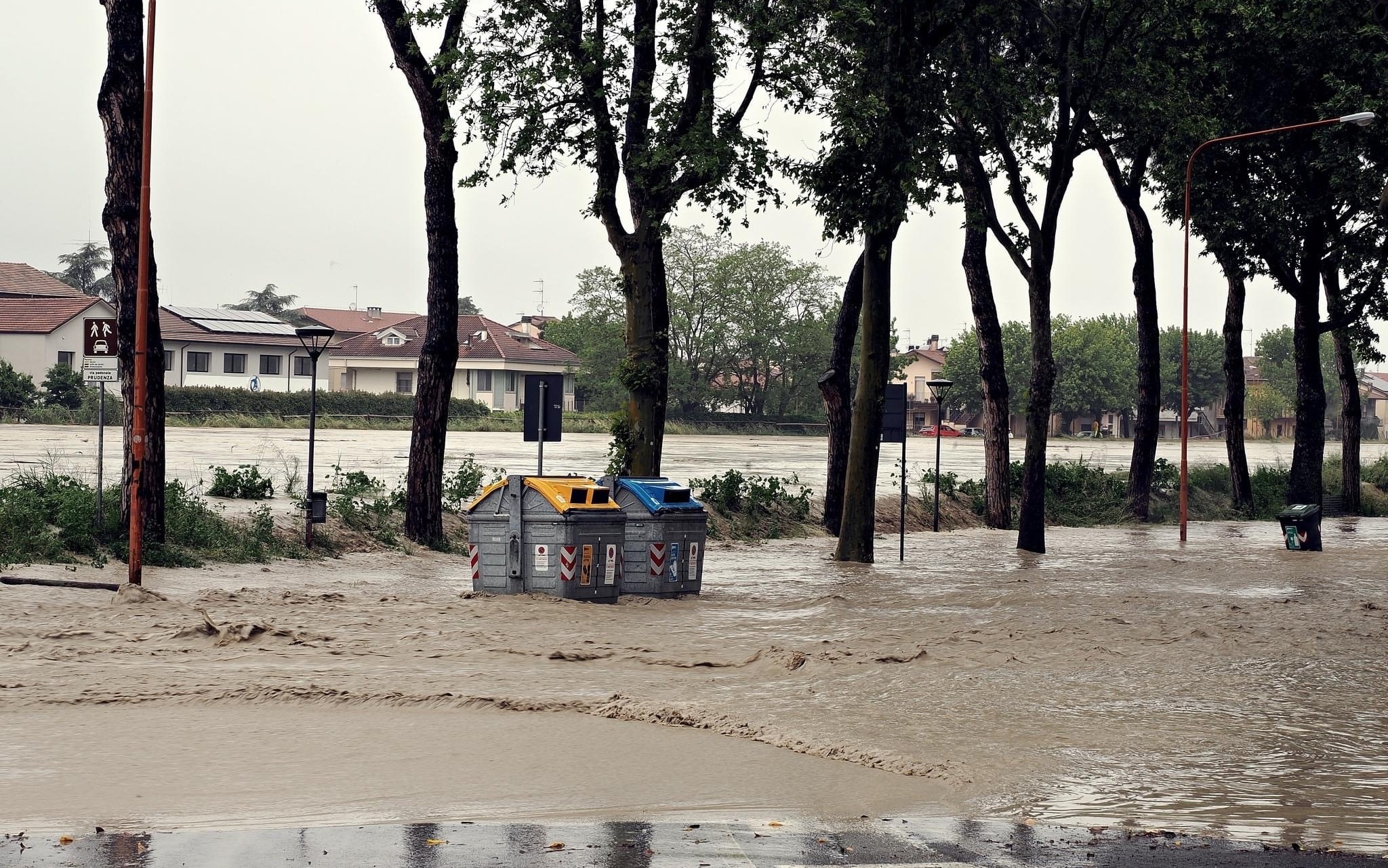 Alluvione Emilia Romagna, le foto del disastro inviate dagli utenti di ...