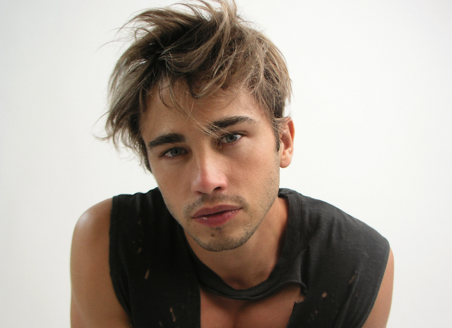 Riki è tornato con il singolo Quanto sei bella I Sky TG24 I Sky TG24