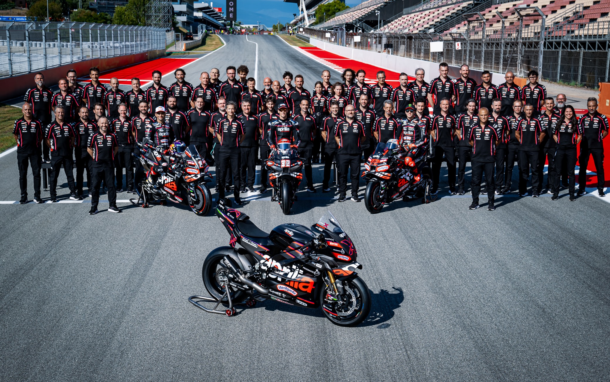 Aprilia, presentata la RSV4 X-GP. Rivola: 'Un prodotto unico' | Sky Sport