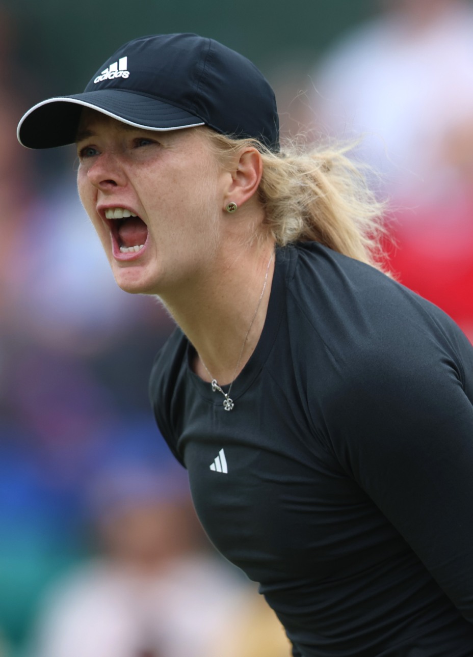 Francesca Jones, la storia della tennista affetta da un’anomalia ...