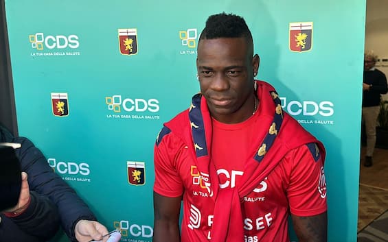 Balotelli al Genoa, ufficiale il ritorno in Serie A. Il club ...