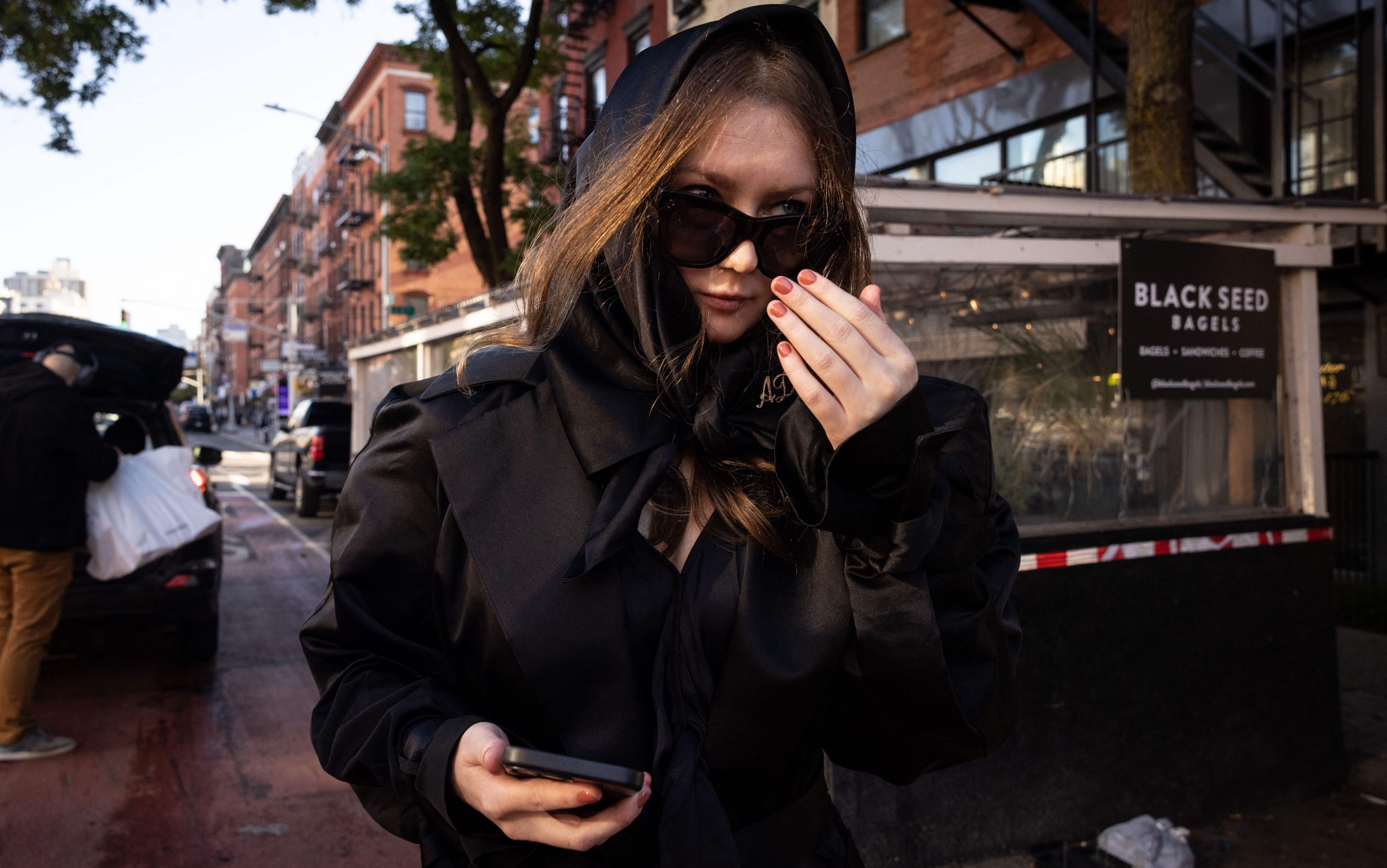 Chi è Anna Delvey Sorokin, storia della falsa ereditiera che ha ...