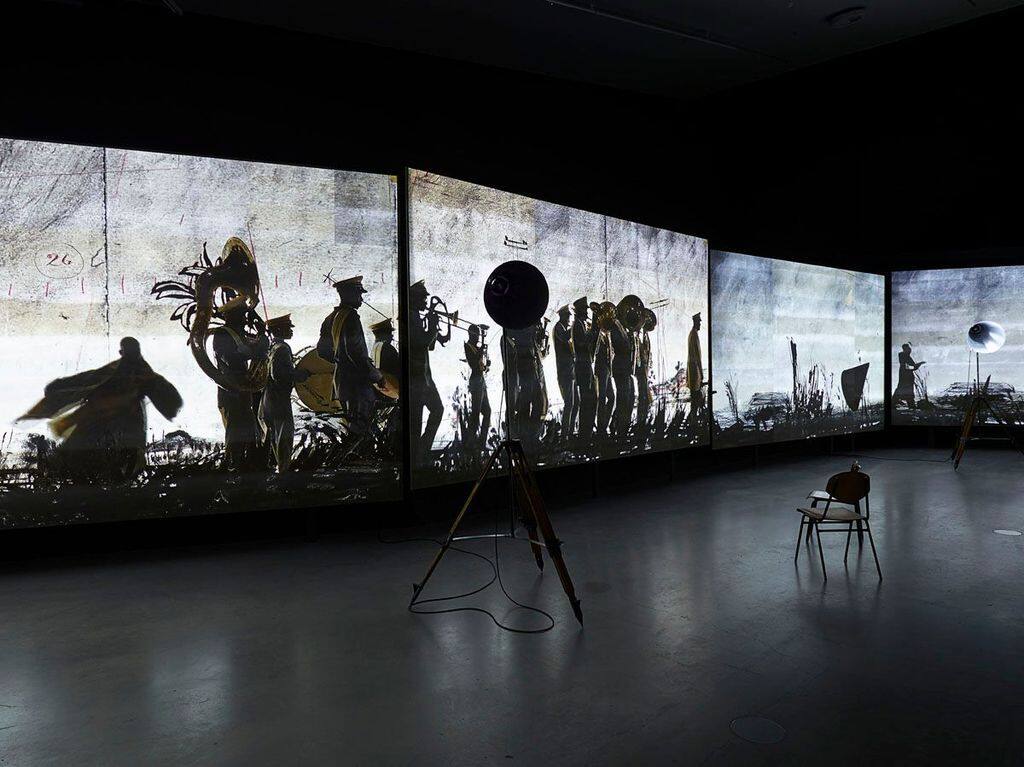 A Malaga esposto il video animato di William Kentridge lungo 40 metri ...