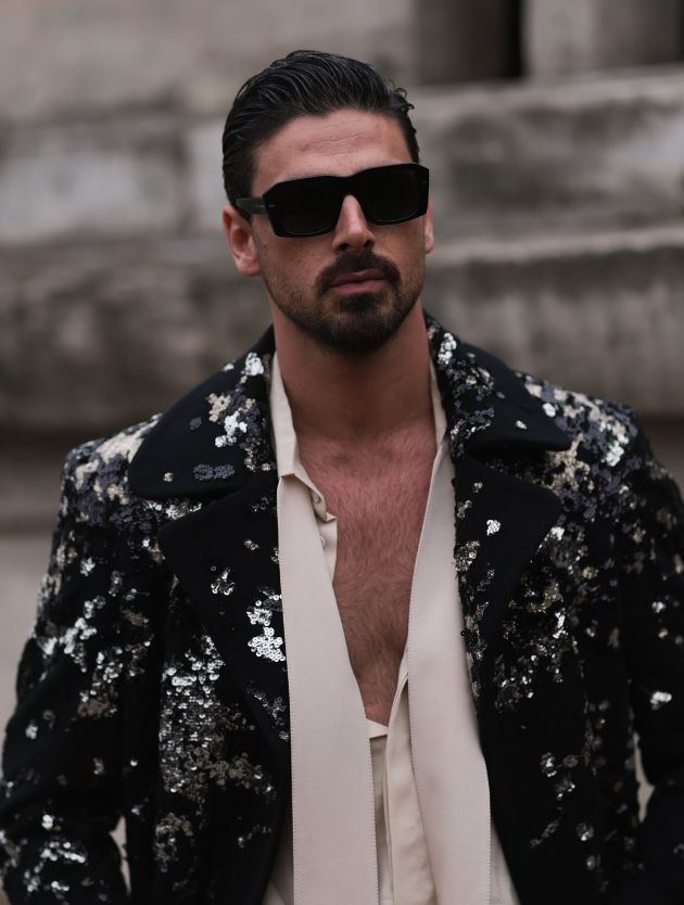 Michele Morrone racconta la sua vita, dall'ex-moglie al rapporto con l ...