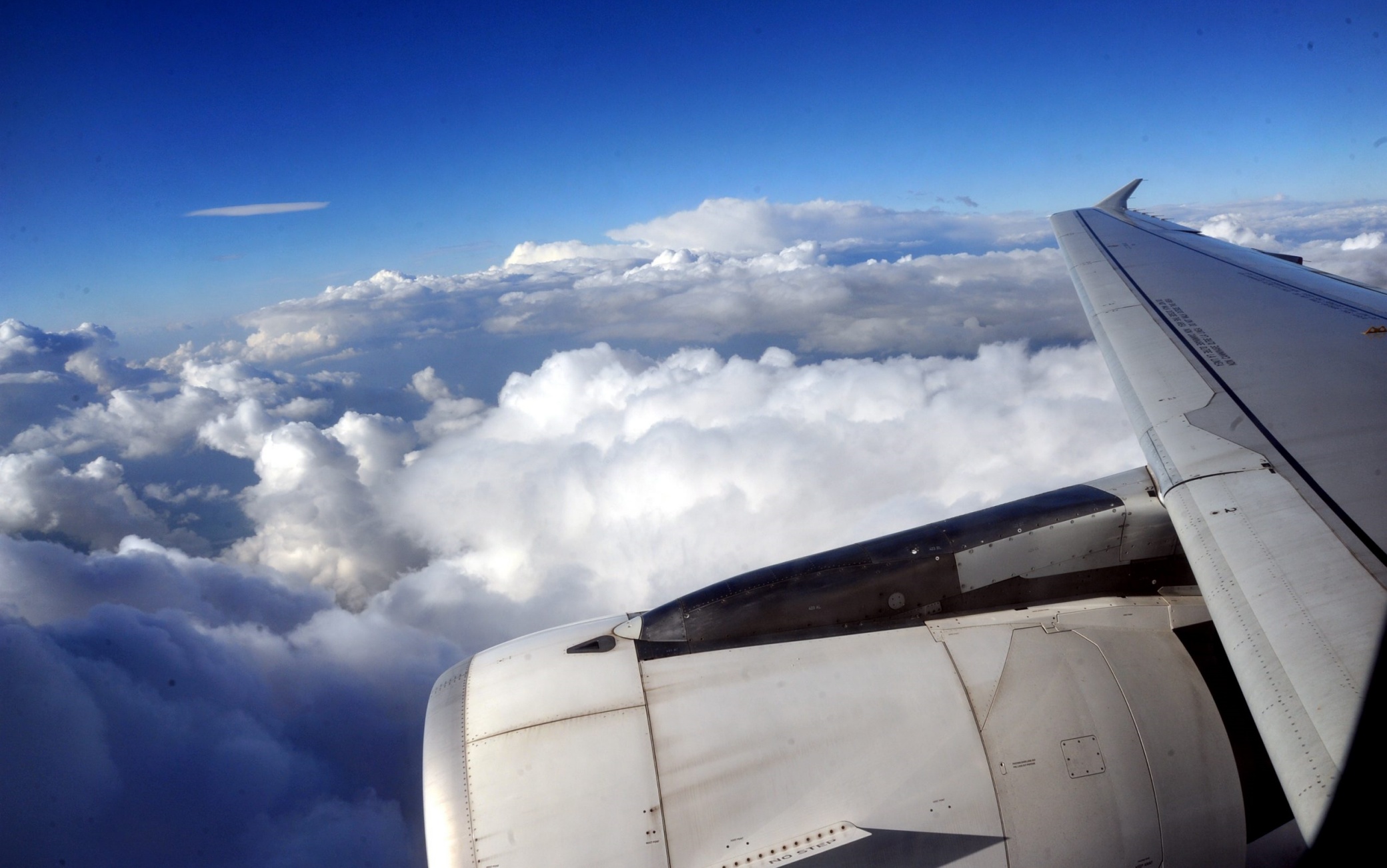 Atterraggio d'emergenza in Brasile, 30 feriti per una turbolenza