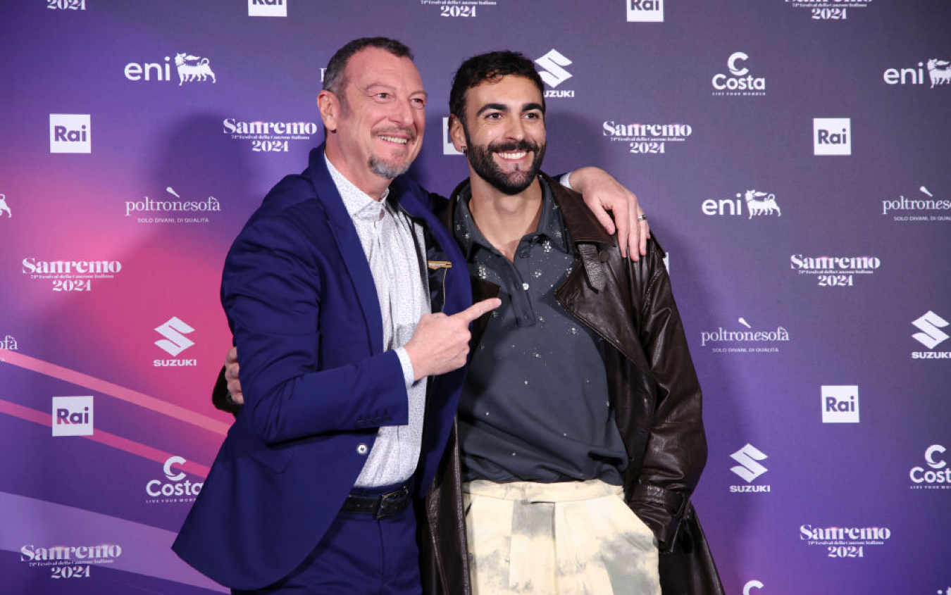 Marco Mengoni canta Due Vite a Sanremo 2024: testo, storia e ...