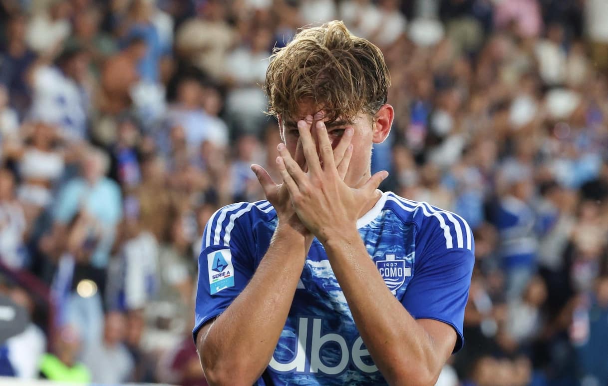 Como-Lazio 2-0, gol e highlights: la decidono Douvikas e Paz | Sky Sport