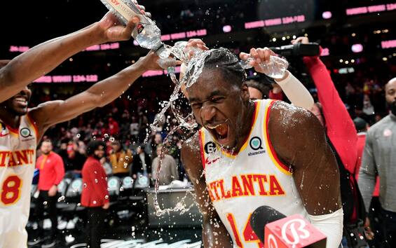 NBA, Atlanta Hawks, il canestro della vittoria contro Toronto: il video ...