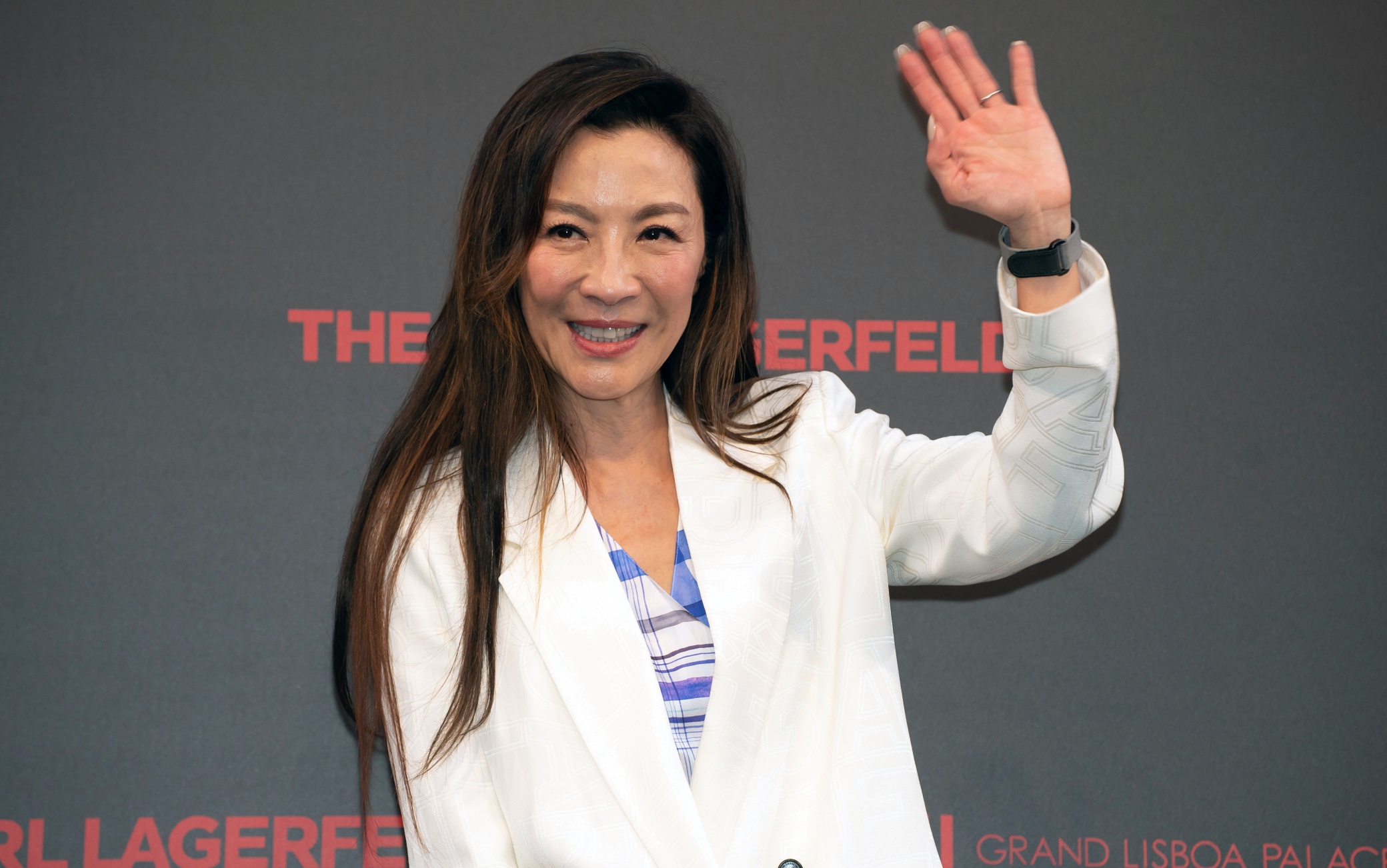 Non solo Brad Pitt, 20 attori e celebrity over 60 che resistono meglio ...