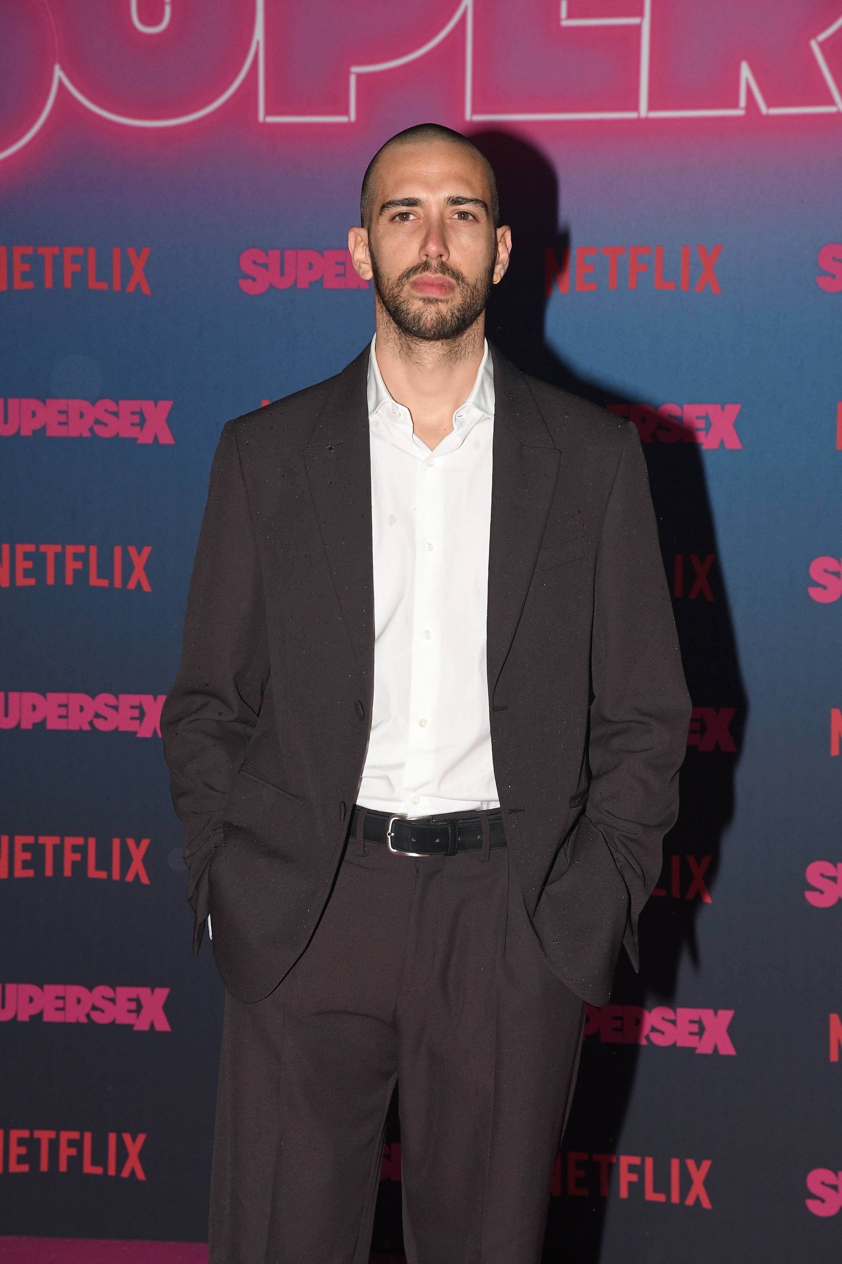 Supersex, il cast della serie Netflix con Alessandro Borghi nel ruolo ...