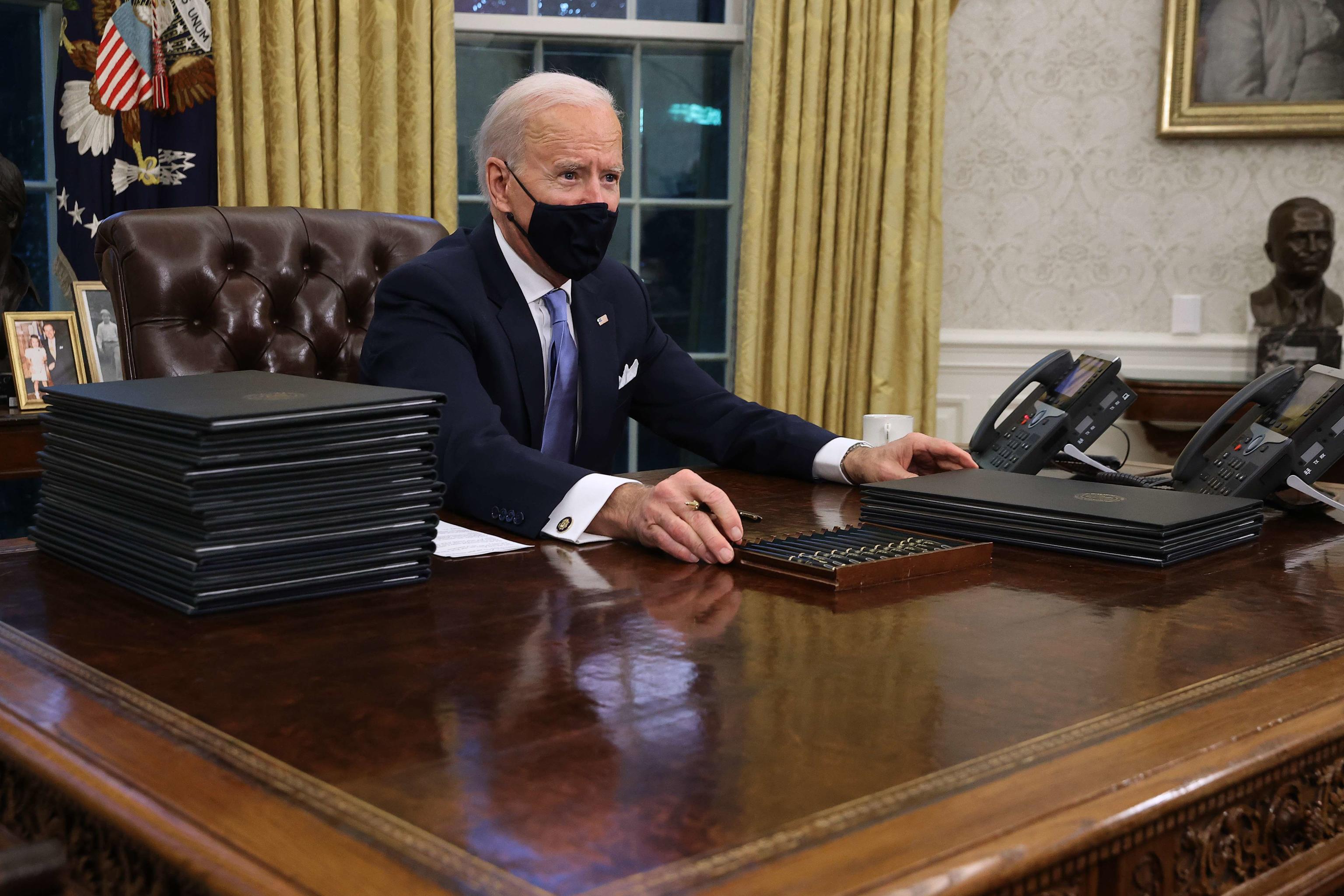 Casa Bianca, come è cambiato lo Studio Ovale del presidente Joe Biden