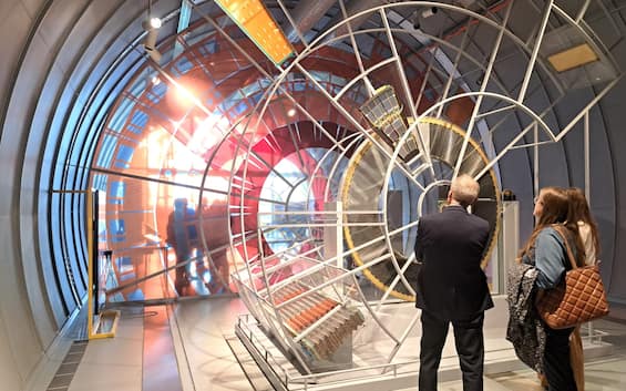 Cern, 70 anni alle frontiere della Scienza: intervista alla direttrice ...