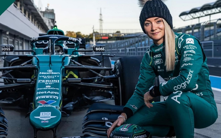 F1, Aston Martin: Jessica Hawkins in pista per i test. Prima donna dal ...