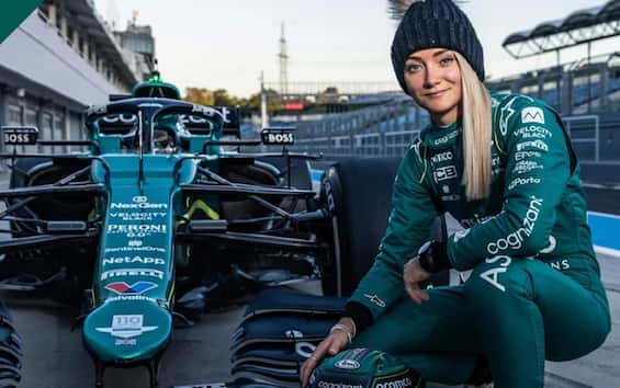 F1, Aston Martin: Jessica Hawkins in pista per i test. Prima donna dal ...