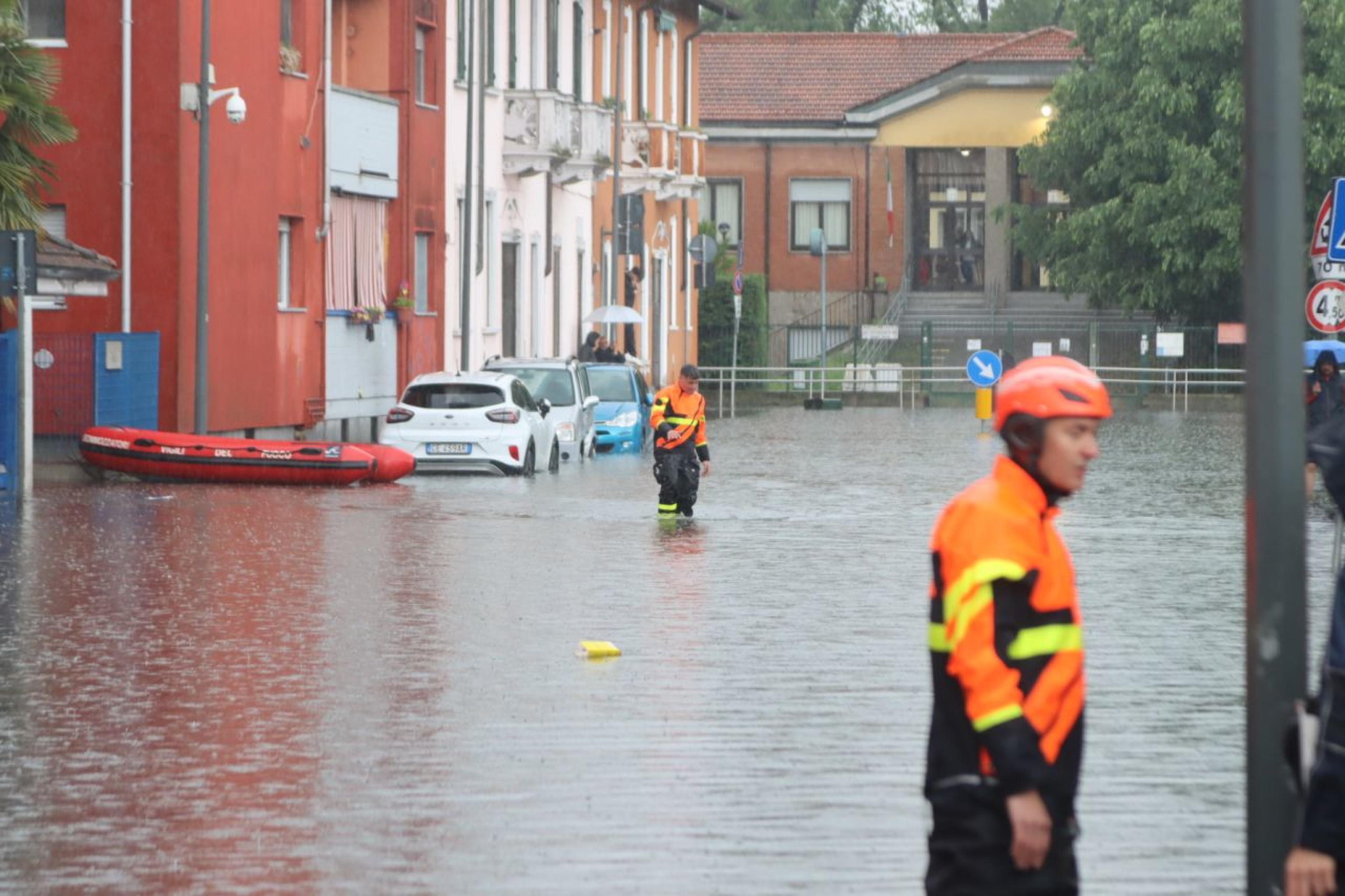 Meteo, allerta maltempo al Nord Italia: nubifragi in Piemonte e ...
