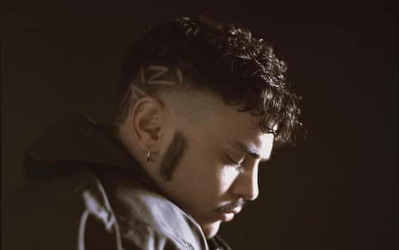 Izi: 'Aletheia', il nuovo album del rapper