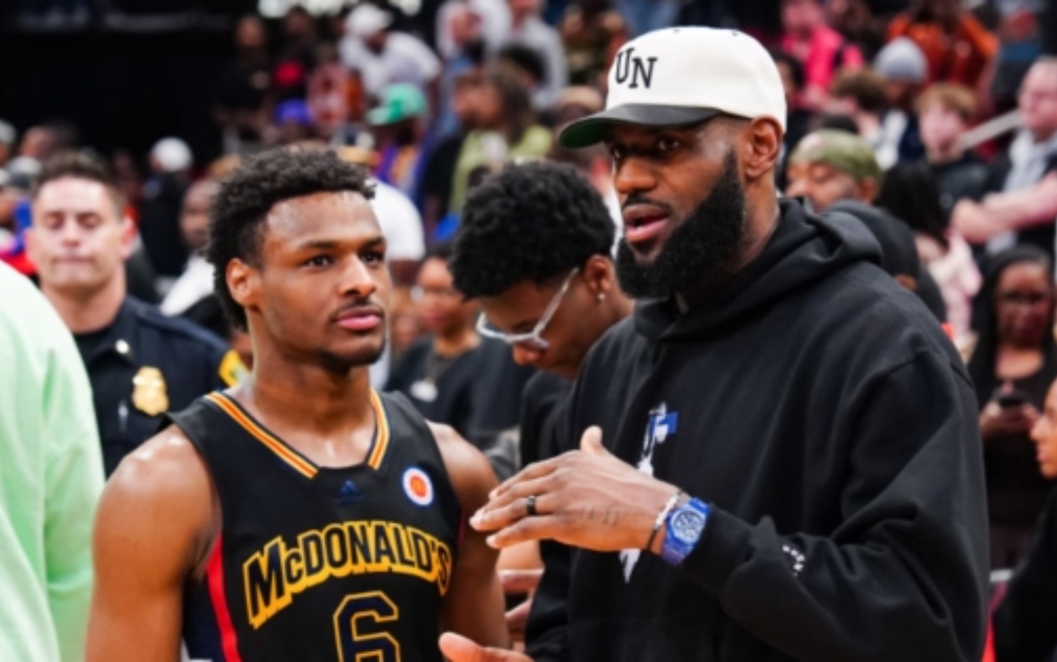 NBA, LeBron e Bronny James: cinque squadre in corsa per la coppia padre ...