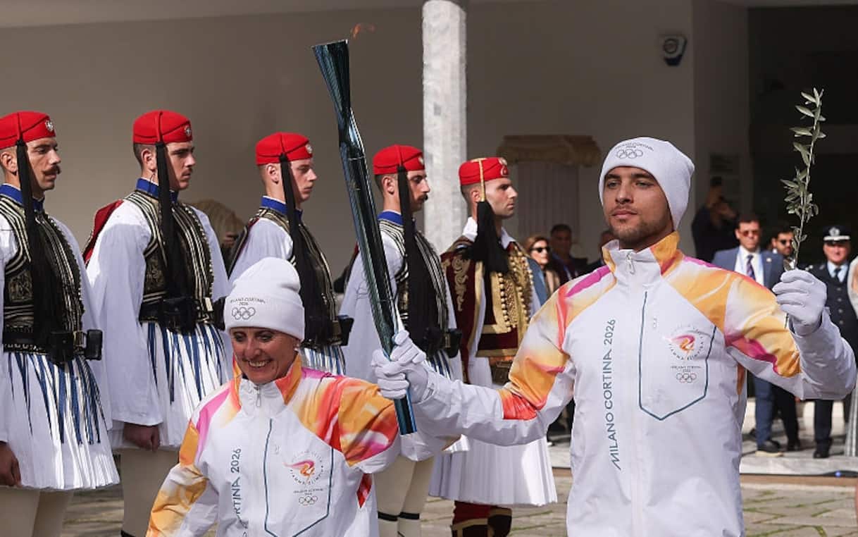 Olimpiadi Milano Cortina 2026, il percorso della fiamma olimpica e chi ...