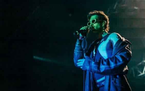 La possibile scaletta del concerto di Mahmood al Fabrique di Milano ...