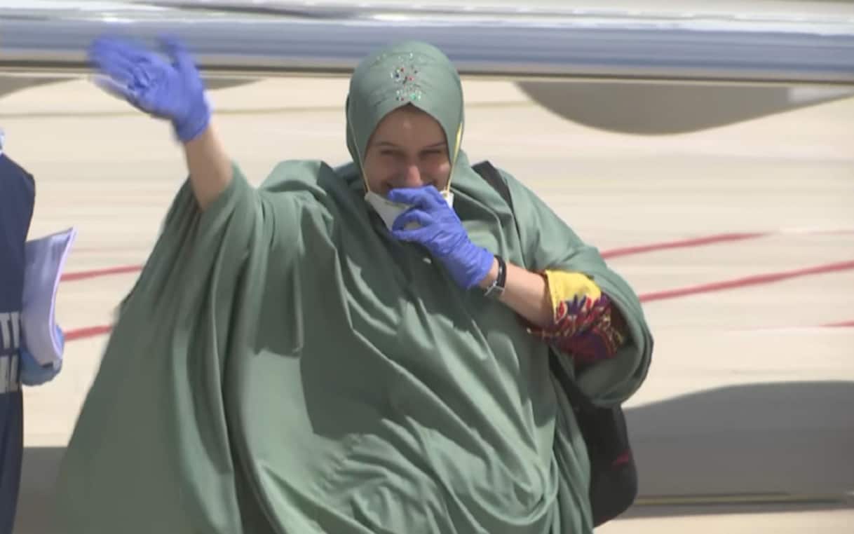 Chi è Silvia romano arrivata oggi a Roma dopo 2 anni di sequestro | Sky ...