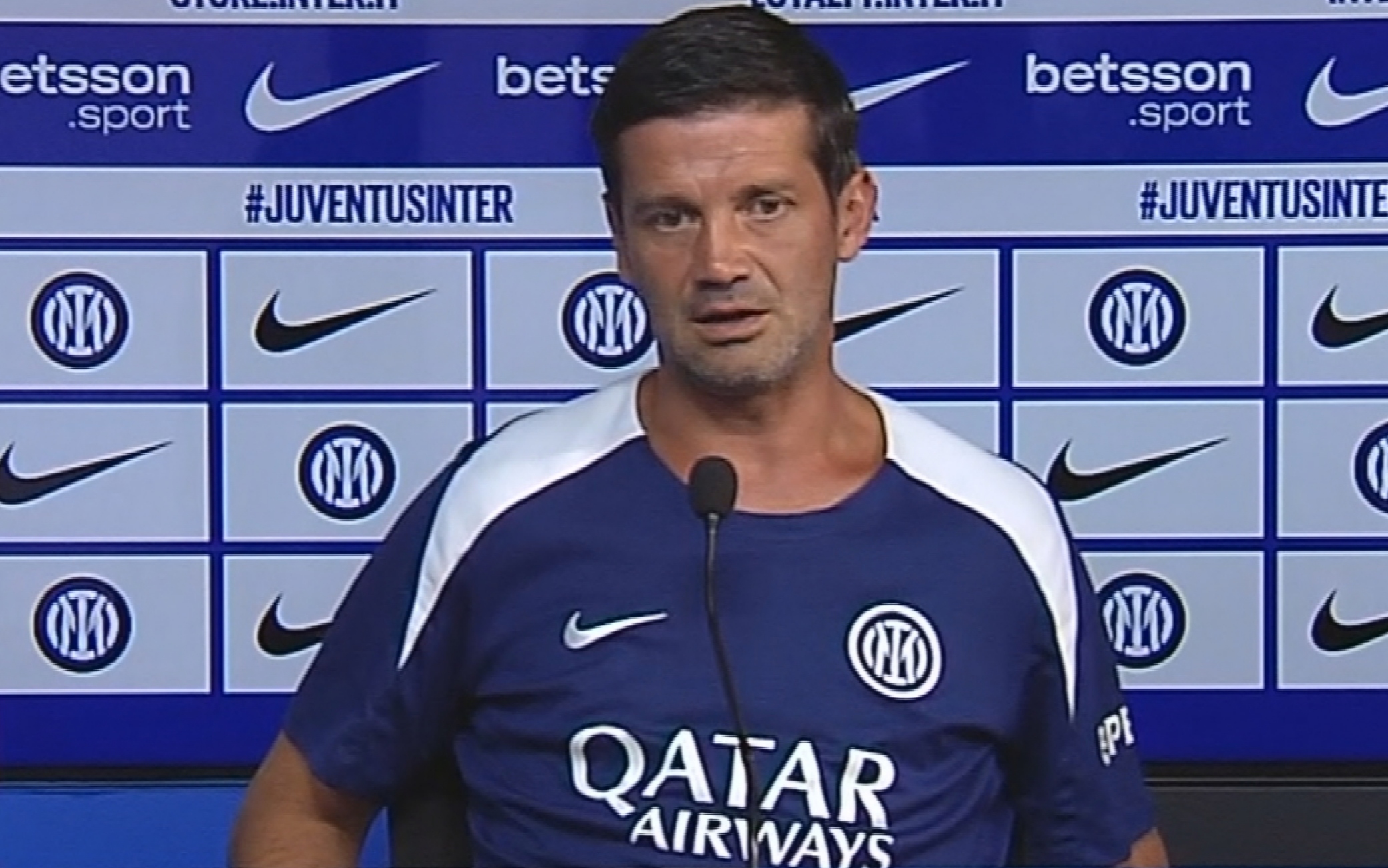 Inter Sassuolo, Chivu in conferenza LIVE alle 14 | Sky Sport