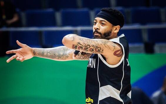 Mondiali basket 2023, Carlik Jones pareggia il record di Kukoc e guida ...