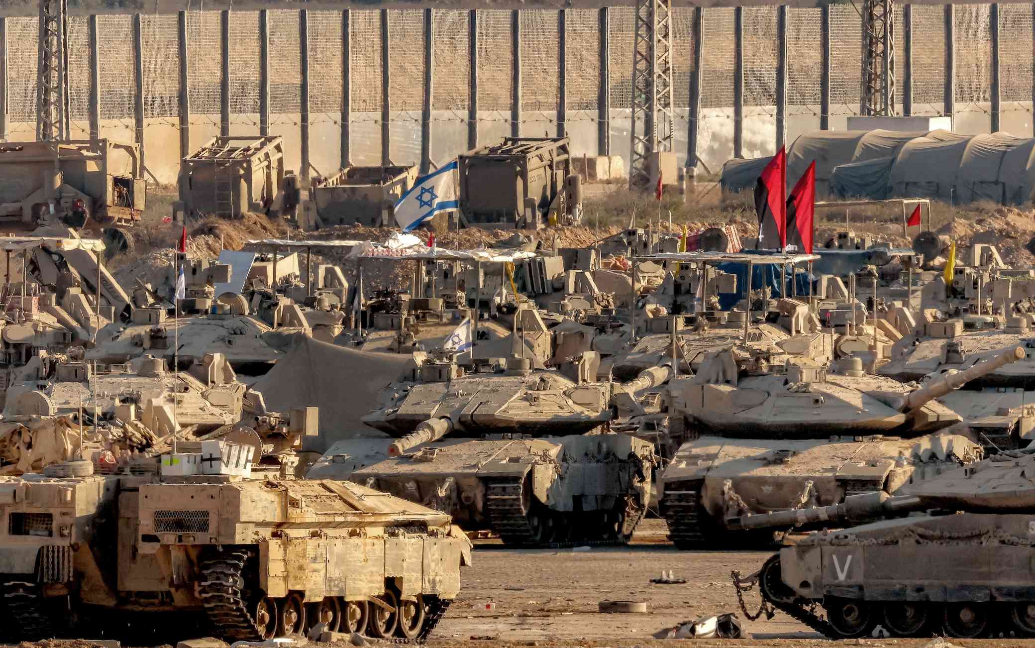Guerra a Gaza City, l'invasione di Israele con tank, droni ed ...